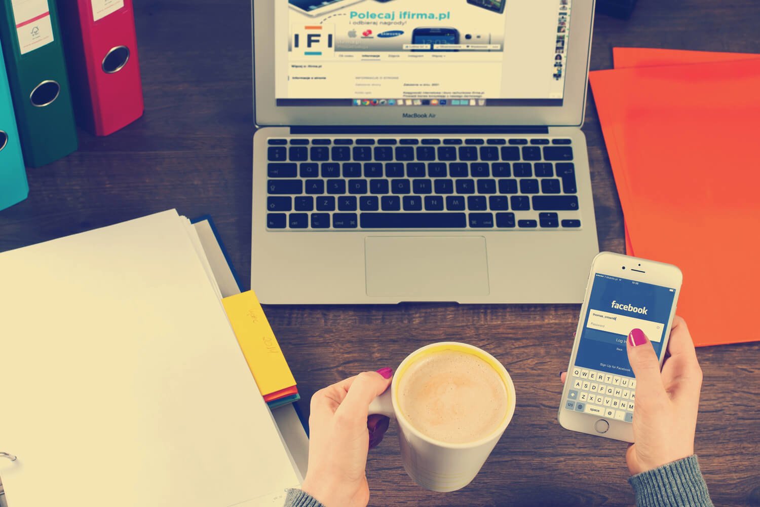 Facebook for business vs Facebook for education - Smarter Digital Marketing